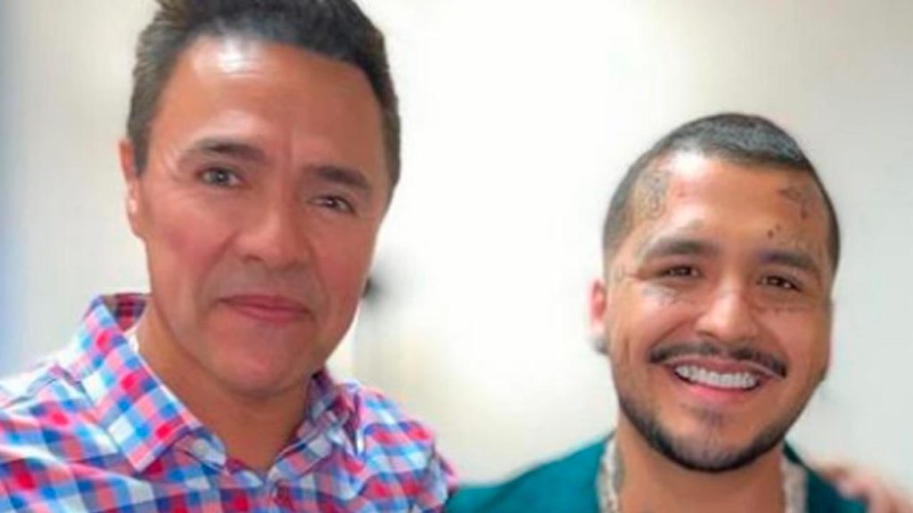 Gustavo Ángel de Los Temerarios asiste con su familia a concierto de ...